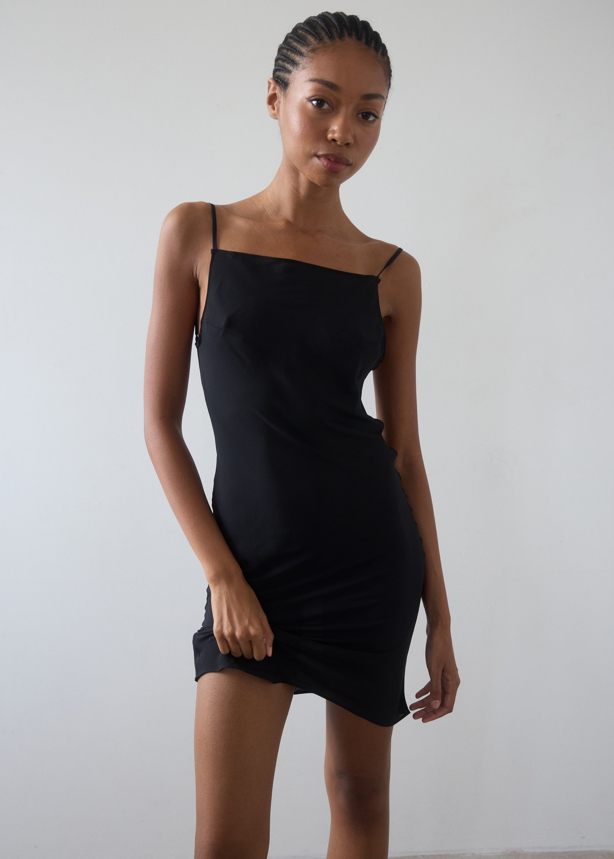 THE POPPY DRESS I Debute London I
